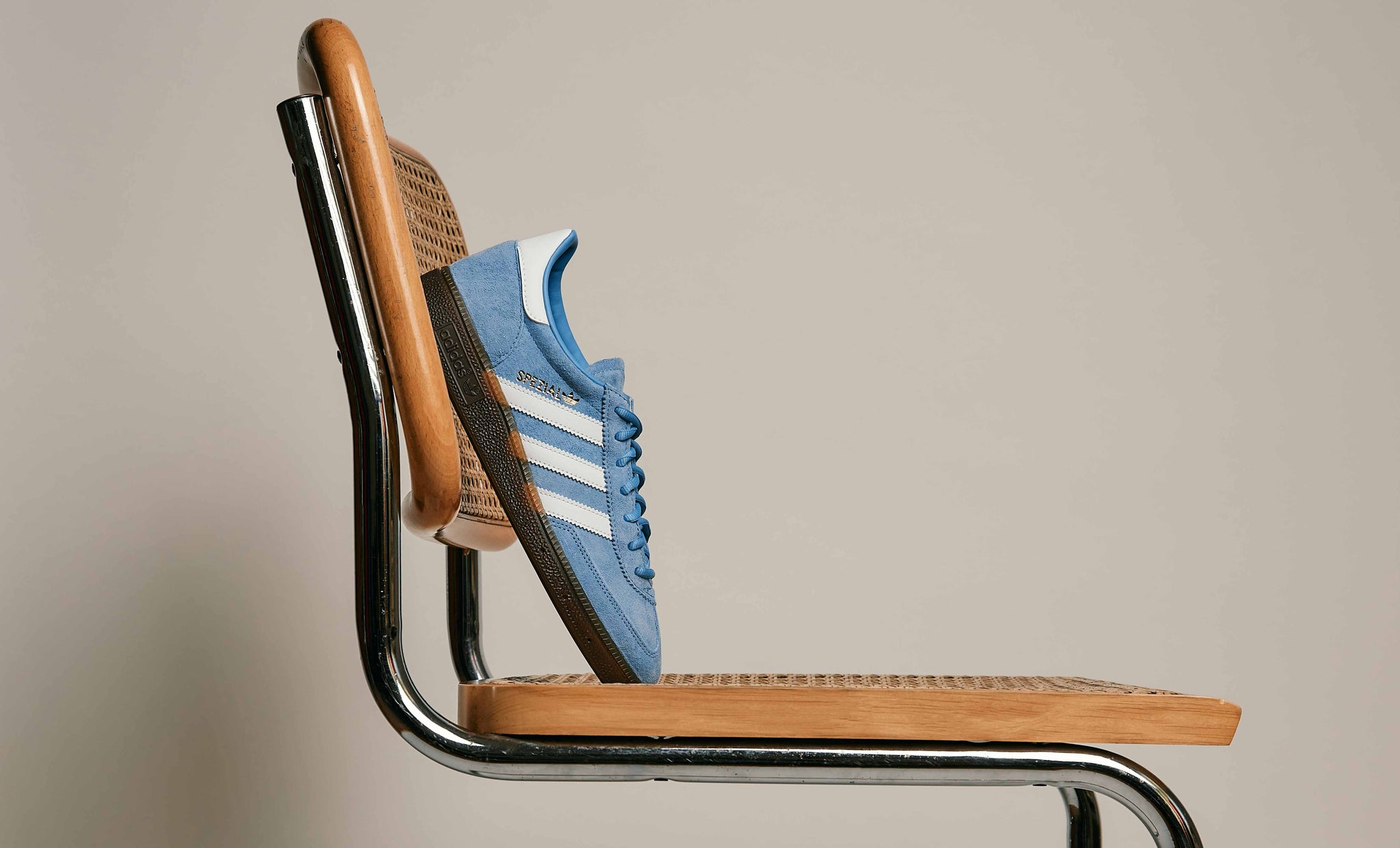 Guld fra arkivet: Adidas Handball Spezial → Shoe Chapter